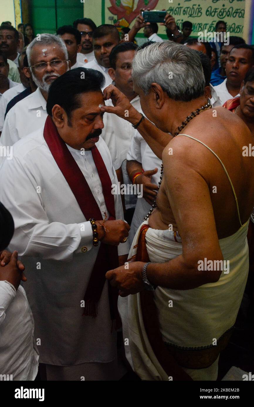 Mahinda rajapaksha hi-res stock photography and images - Alamy