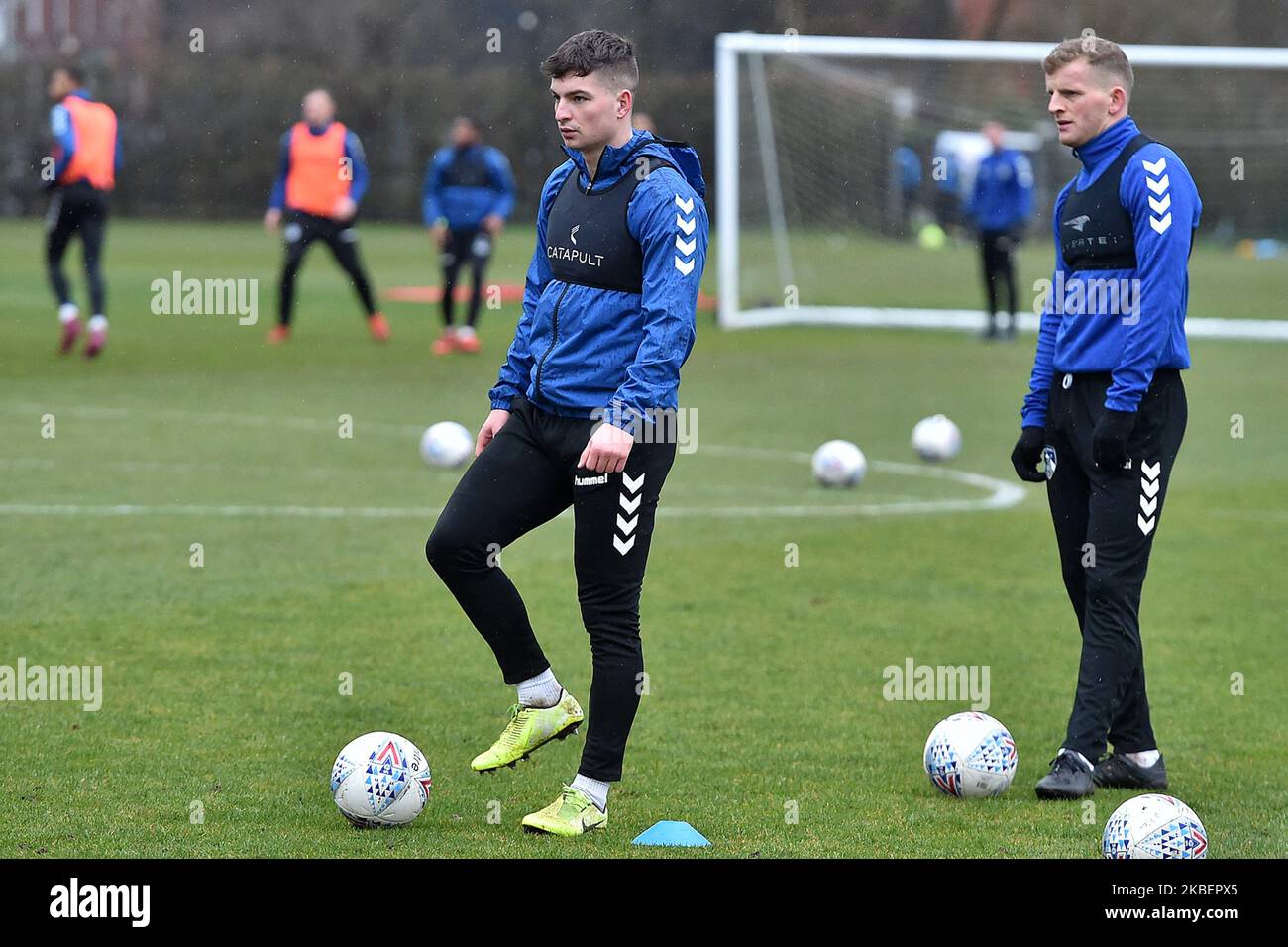 Zak dearnley of oldham athletic hi-res stock photography and images - Alamy