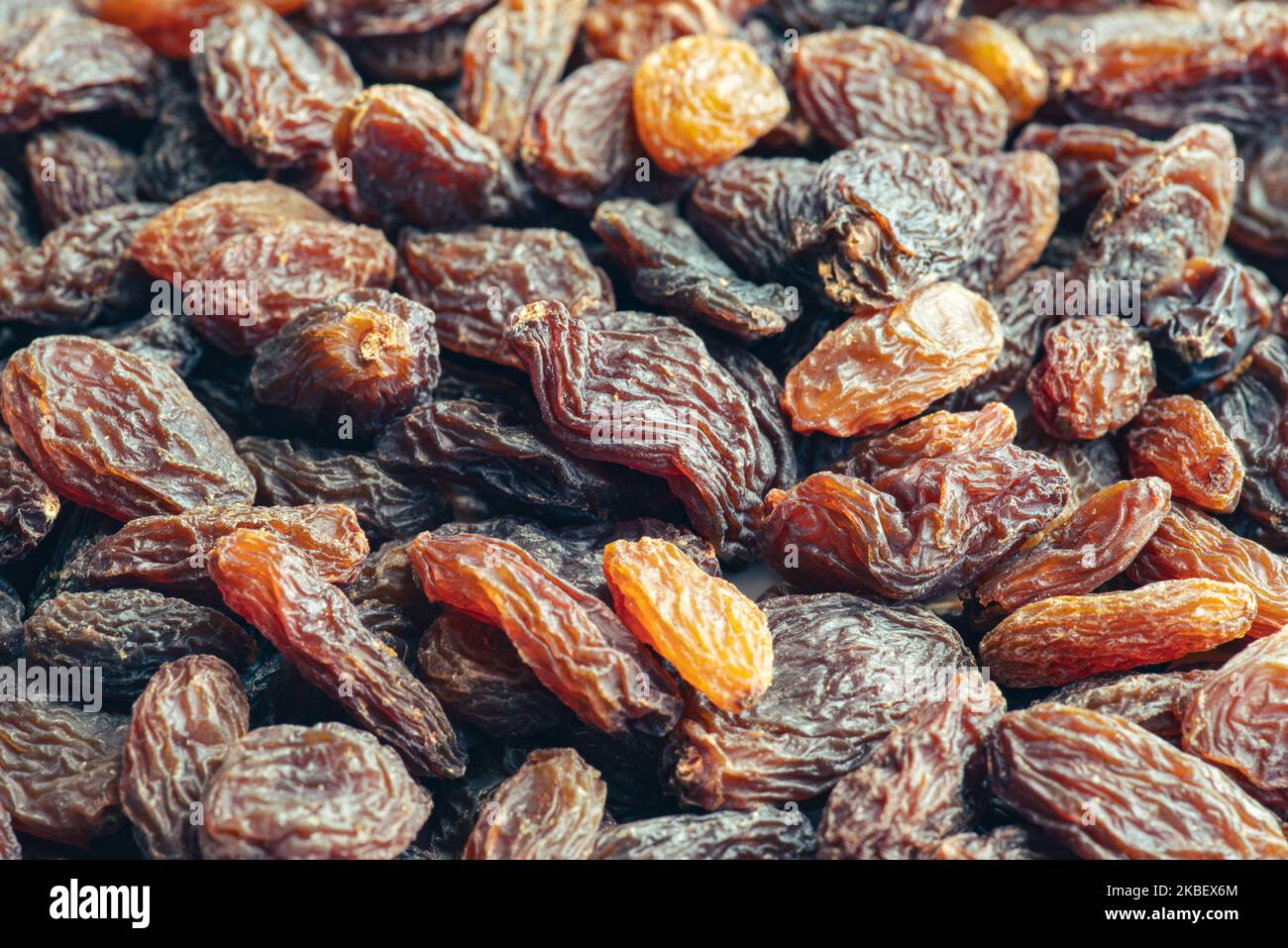 Raisin close up shot background hi-res stock photography and images - Alamy
