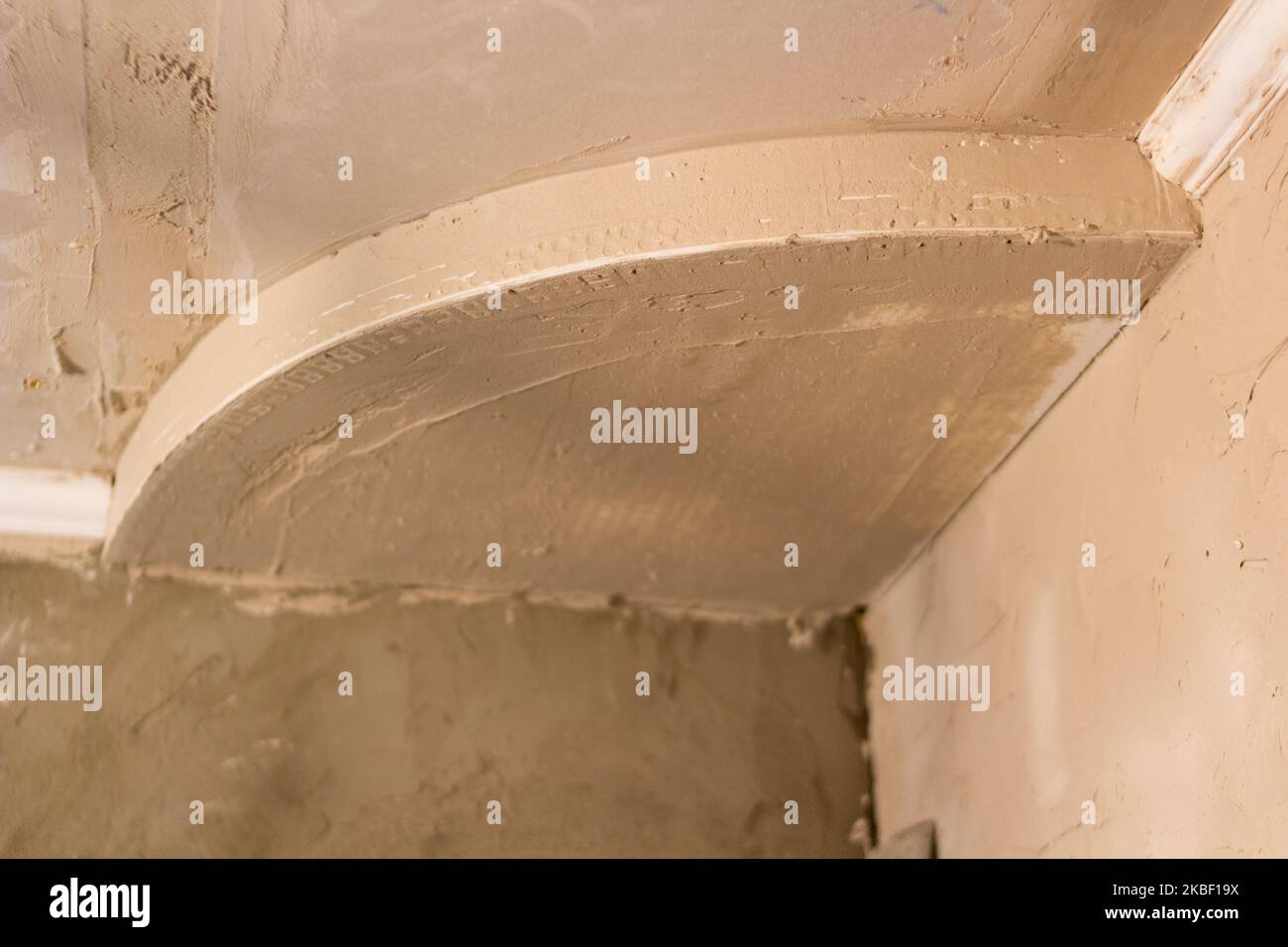 Ceiling wall in repair hi-res stock photography and images - Alamy