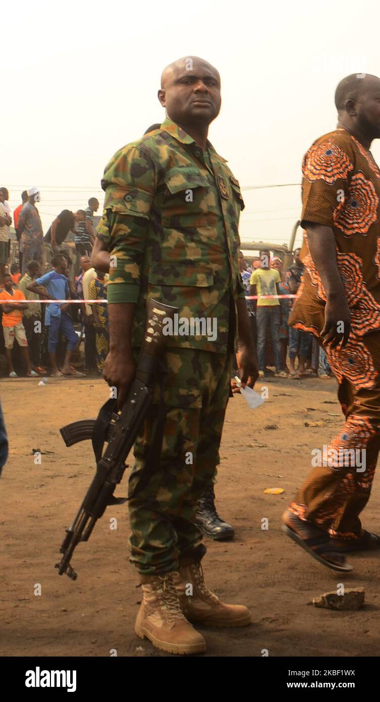 Nigerian army officer hi-res stock photography and images - Alamy