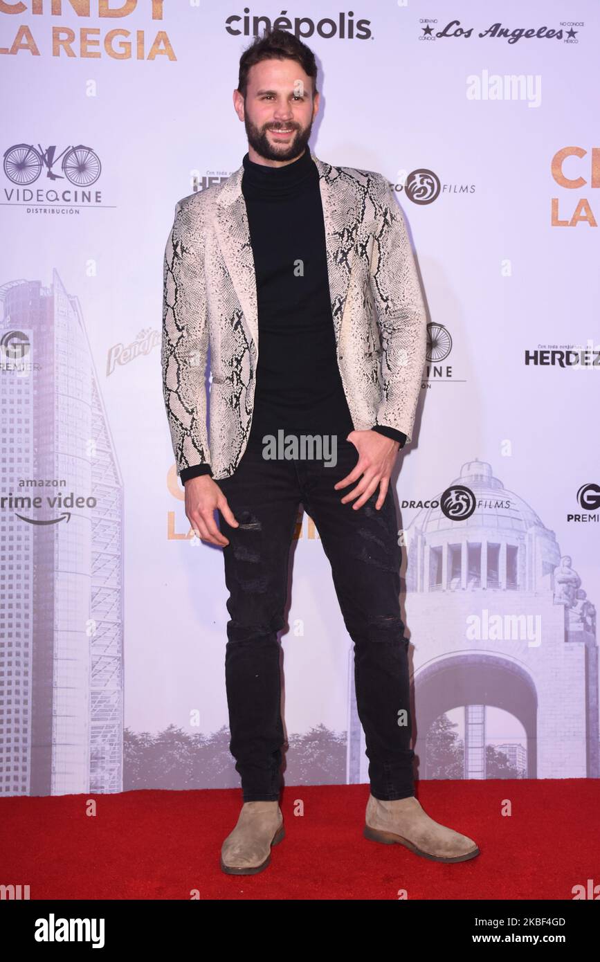 Rafa Nieves poses for photos during a red carpet of 'Cindy la Regia ...