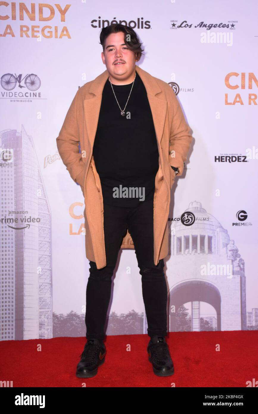 Francisco Rueda poses for photos during a red carpet of 'Cindy la Regia ...