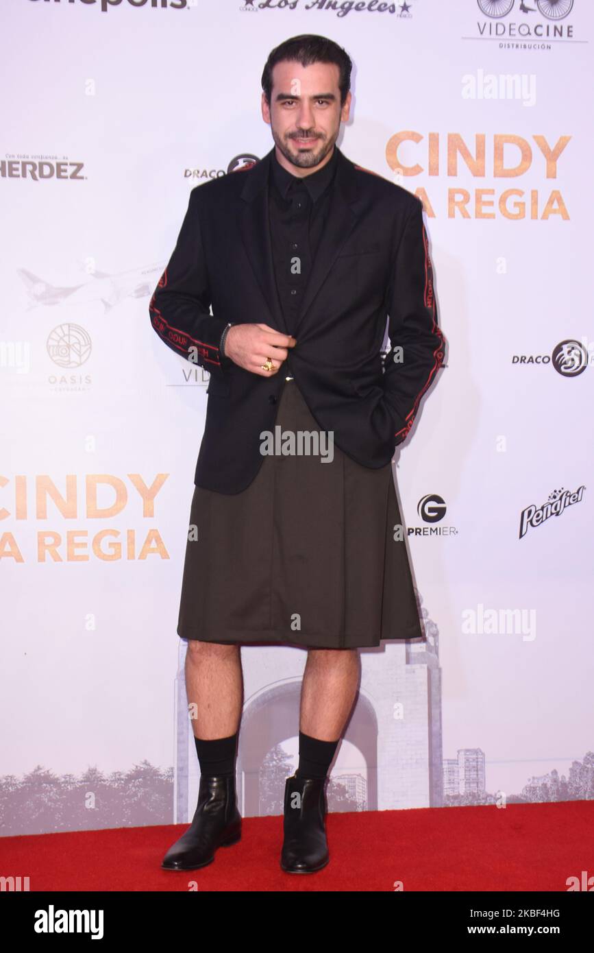 Roberto Quijano poses for photos during a red carpet of "Cindy La regia" film premiere at ...