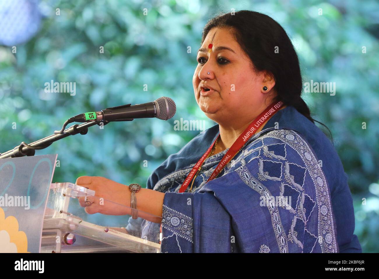 Singer shobha mudhgal hi-res stock photography and images - Alamy