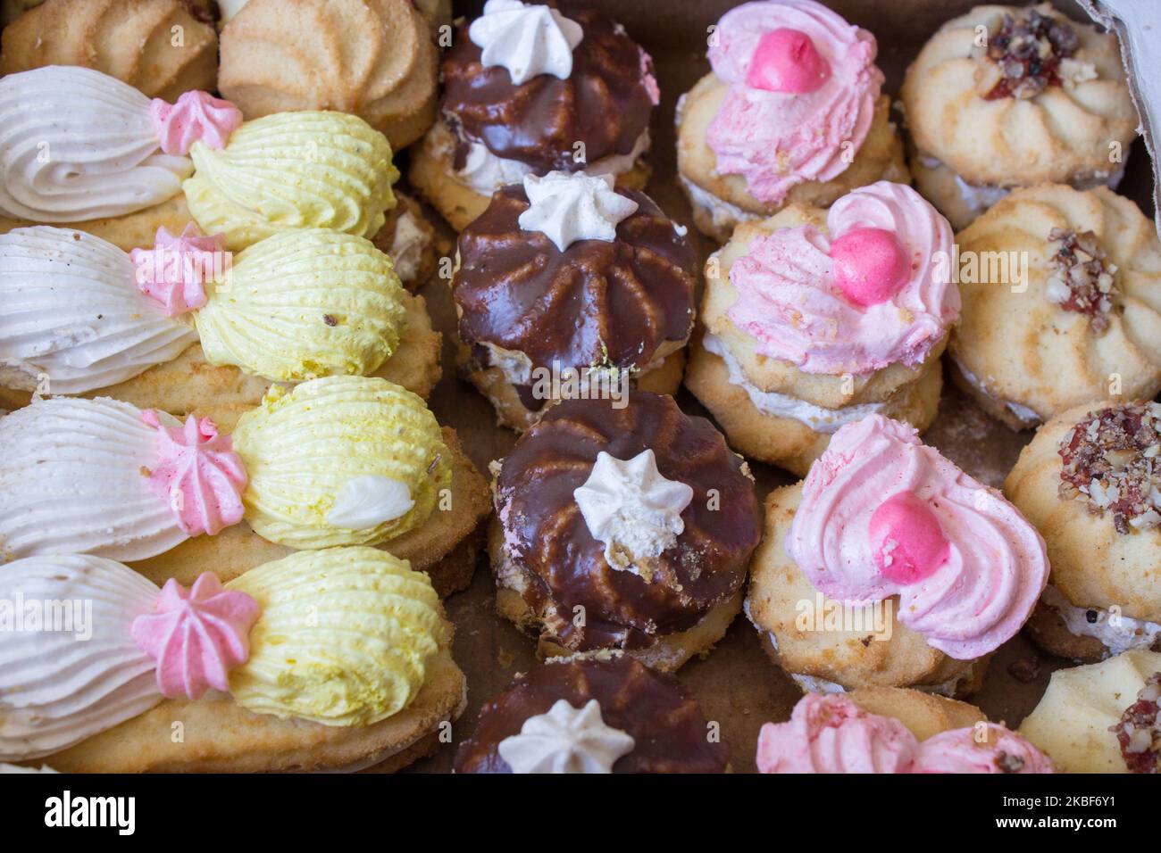 Tasty cookies sweet biscuits hi-res stock photography and images - Alamy
