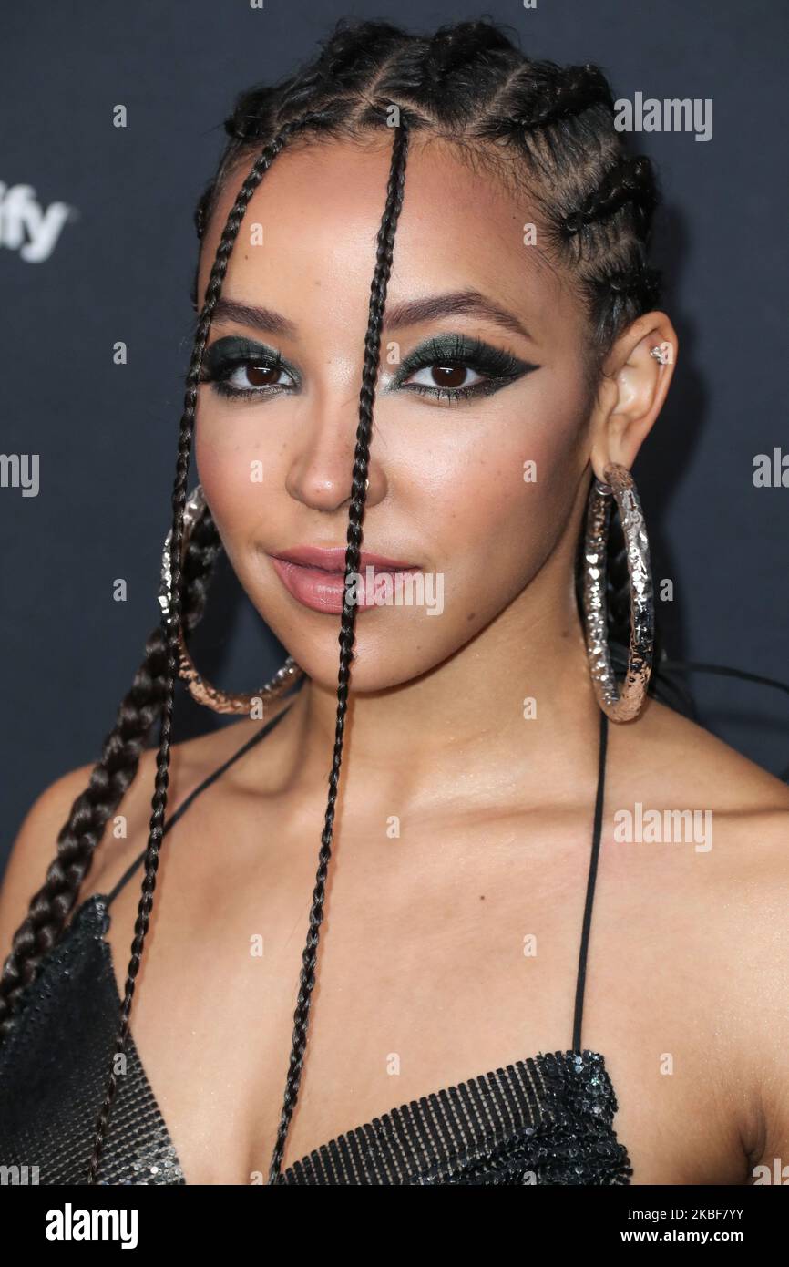 WEST HOLLYWOOD, LOS ANGELES, CALIFORNIA, USA - JANUARY 23: Singer ...