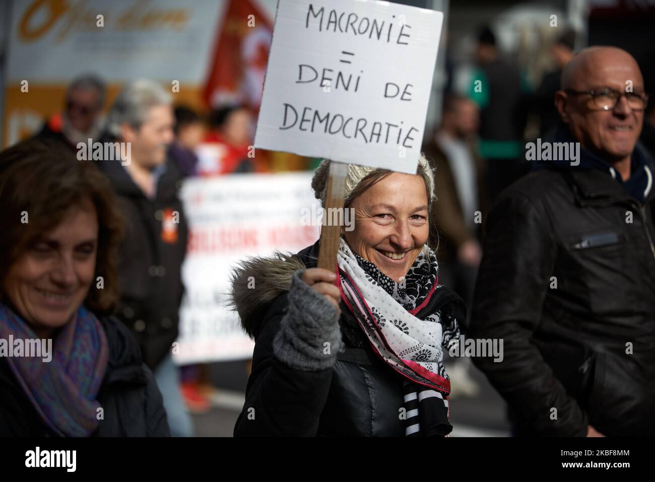 Macrony hi-res stock photography and images - Alamy