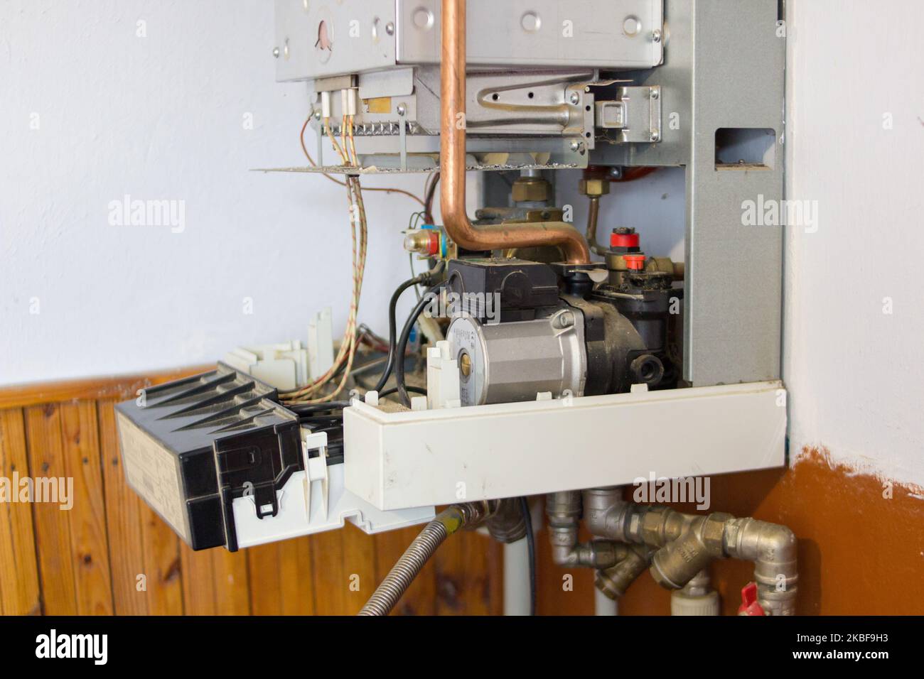 setting up and servicing by a service department Stock Photo - Alamy