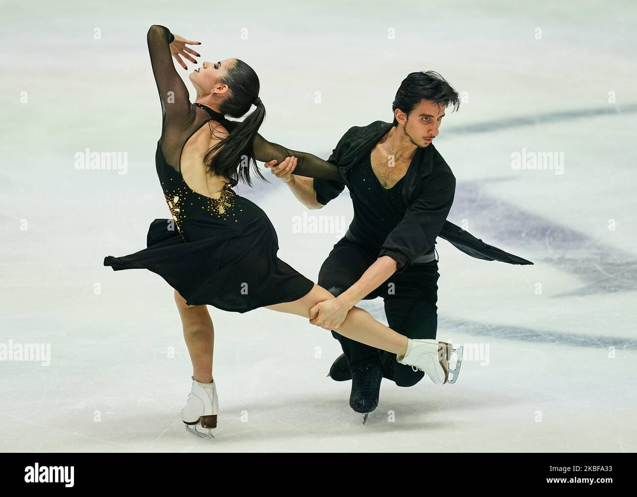 Jasmine Tessari and Francesco Fioretti of Italy in action during Ice ...