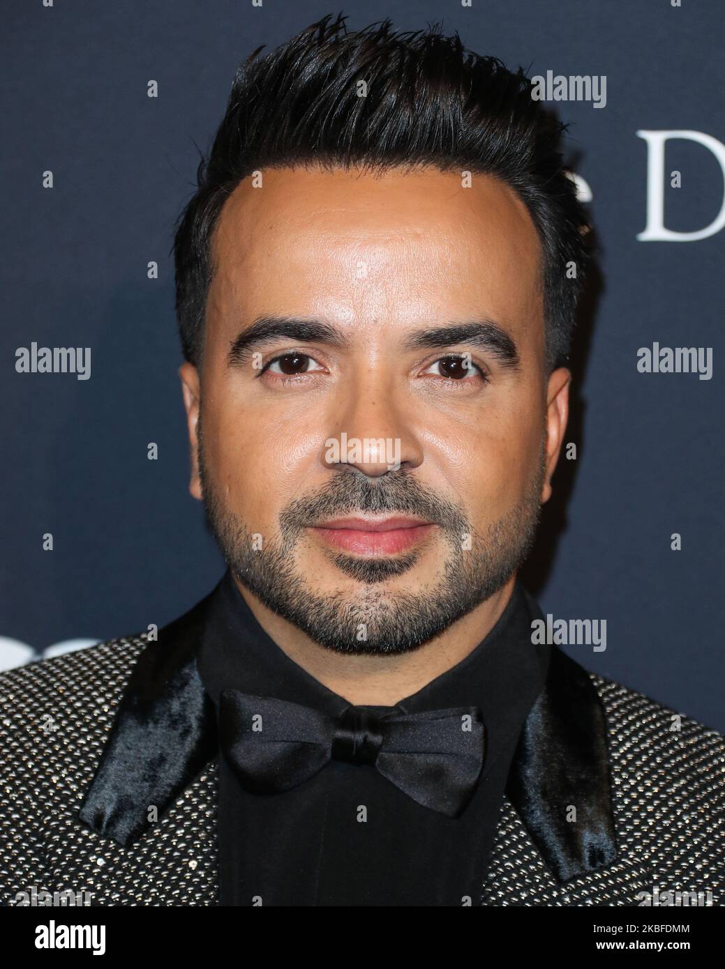 BEVERLY HILLS, LOS ANGELES, CALIFORNIA, USA - JANUARY 25: Luis Fonsi ...