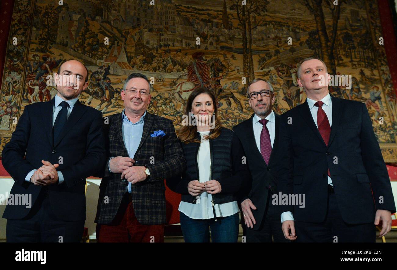 Civic platform chairman hi-res stock photography and images - Alamy