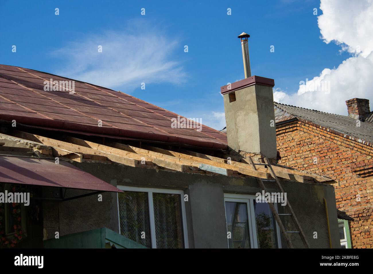 New metal farm roof uk hi-res stock photography and images - Alamy