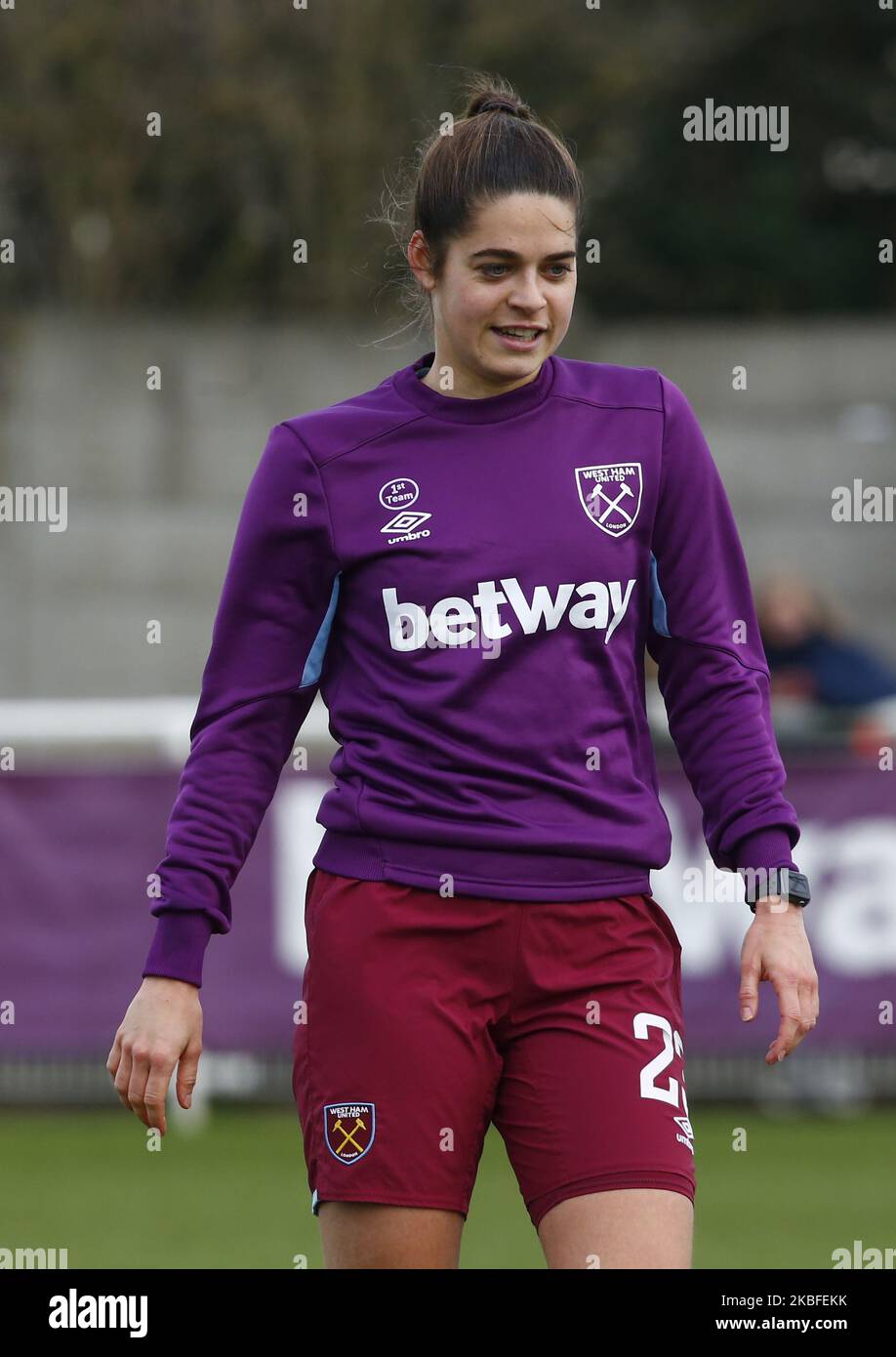 Tessel middag of west ham united women hi-res stock photography and ...
