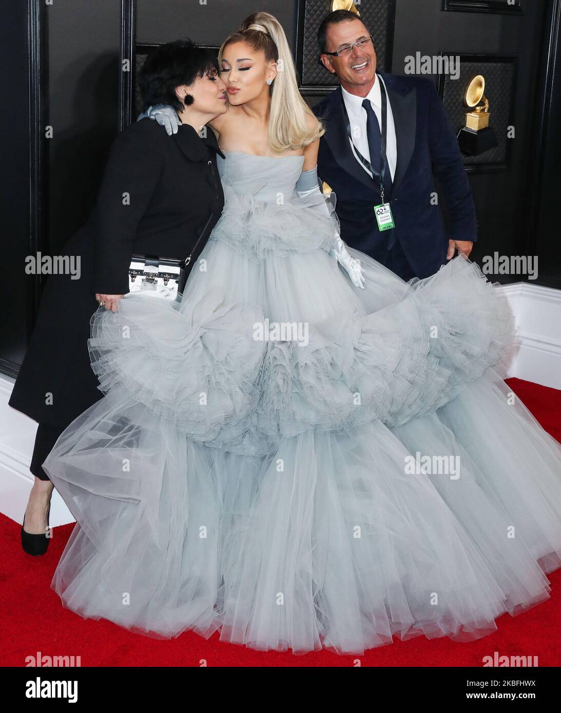 LOS ANGELES, CALIFORNIA, USA - JANUARY 26: Joan Grande, Ariana Grande ...