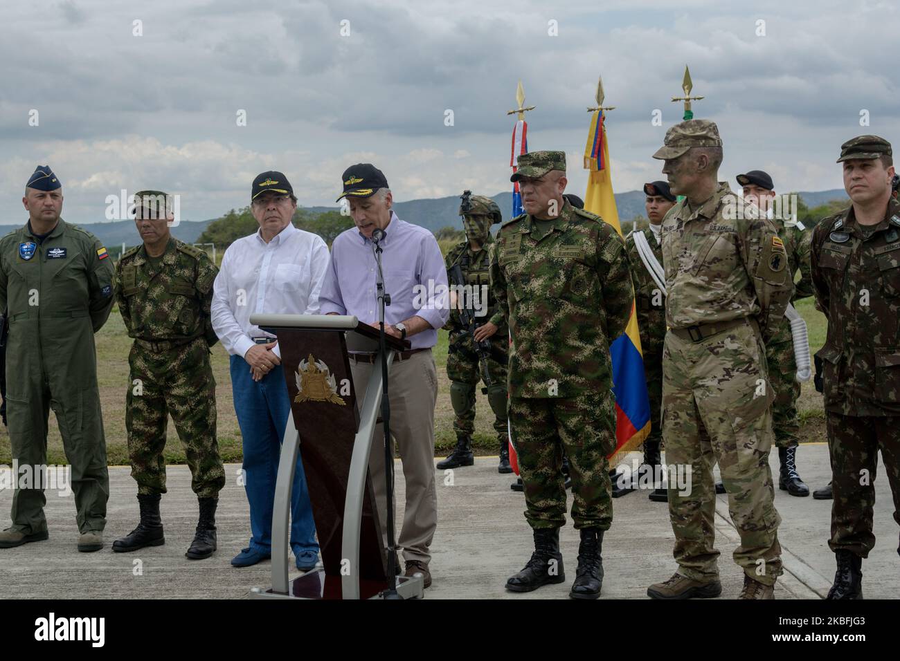 Third from the left Defense Minister Carlos Holmes Trujillo, General of ...