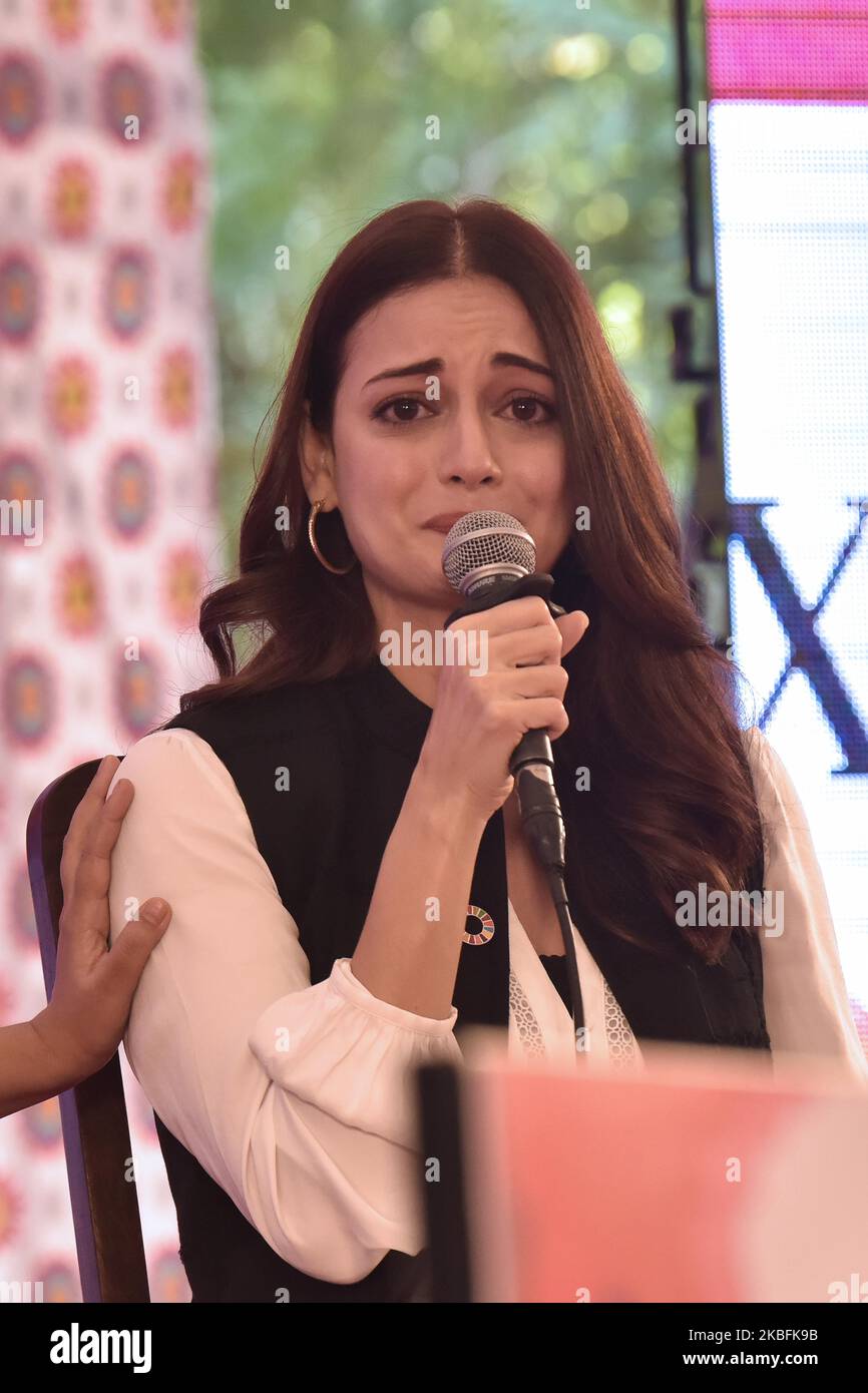 Bollywood actress dia mirza hi-res stock photography and images - Alamy