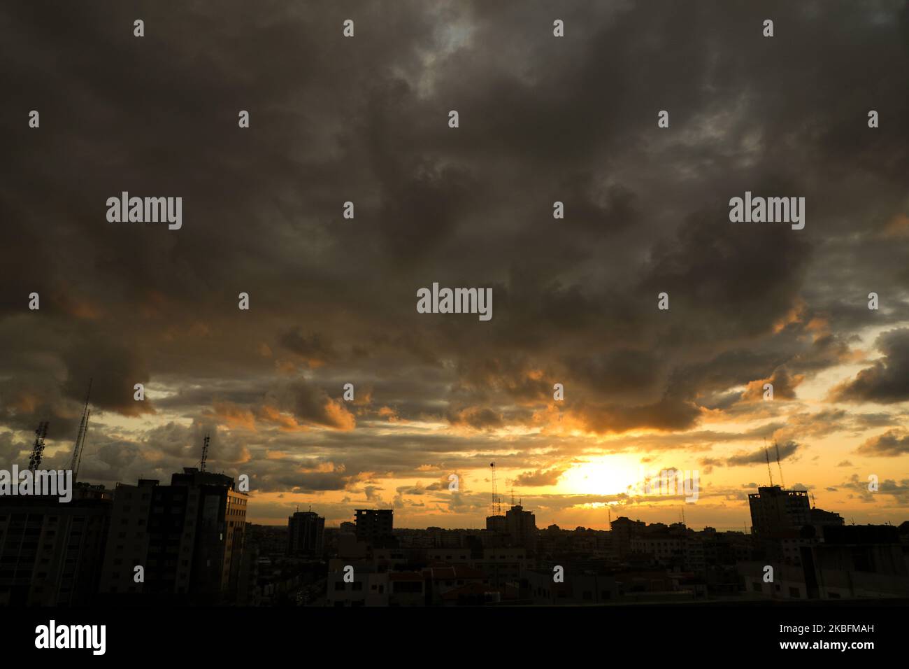 This picture taken on January 28, 2020 shows a view of the sunset in ...