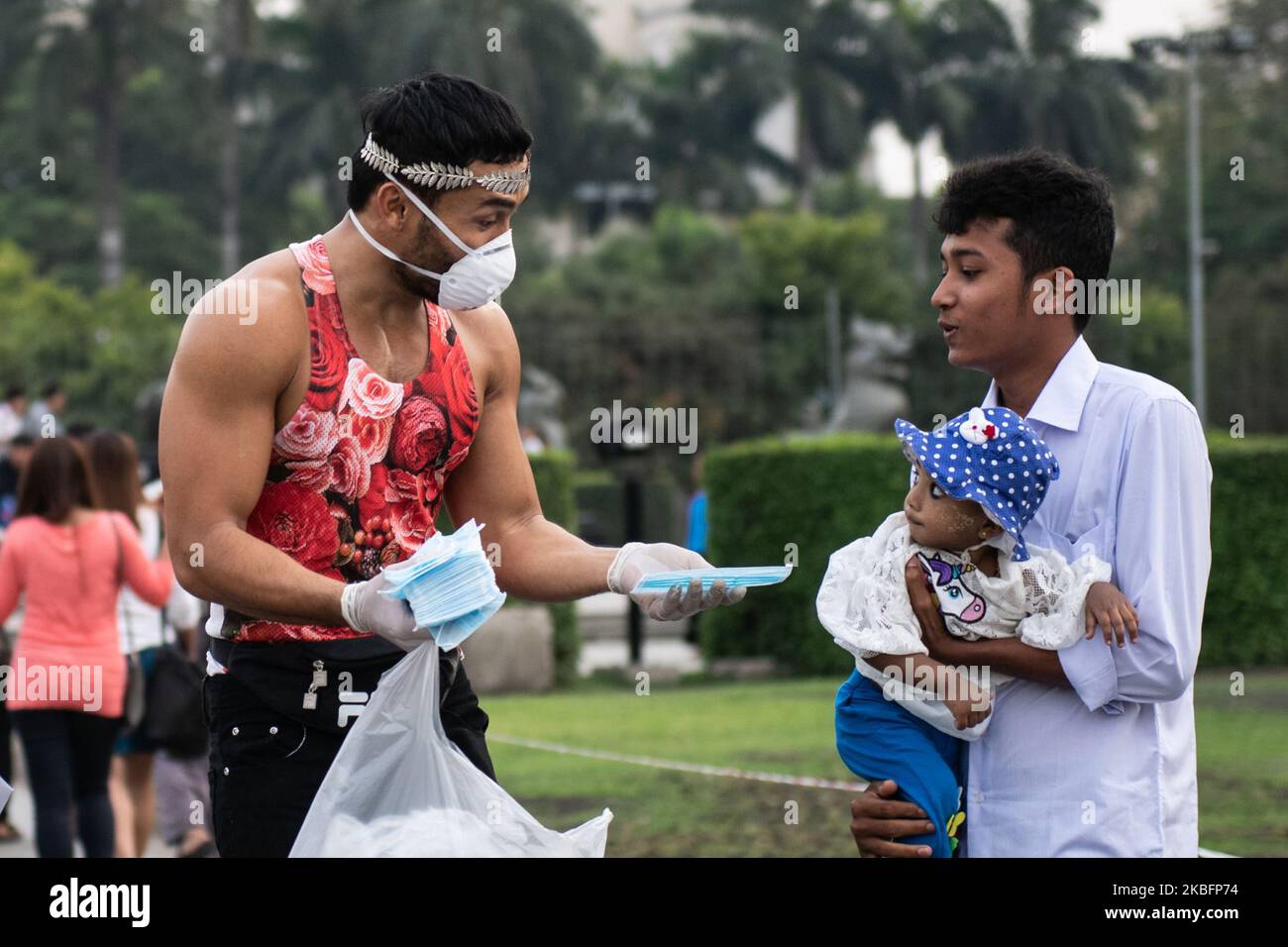 Philippines model sinon loresca hi-res stock photography and images - Alamy