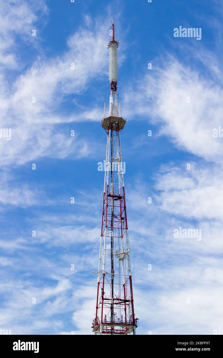 Antenna television hi-res stock photography and images - Alamy