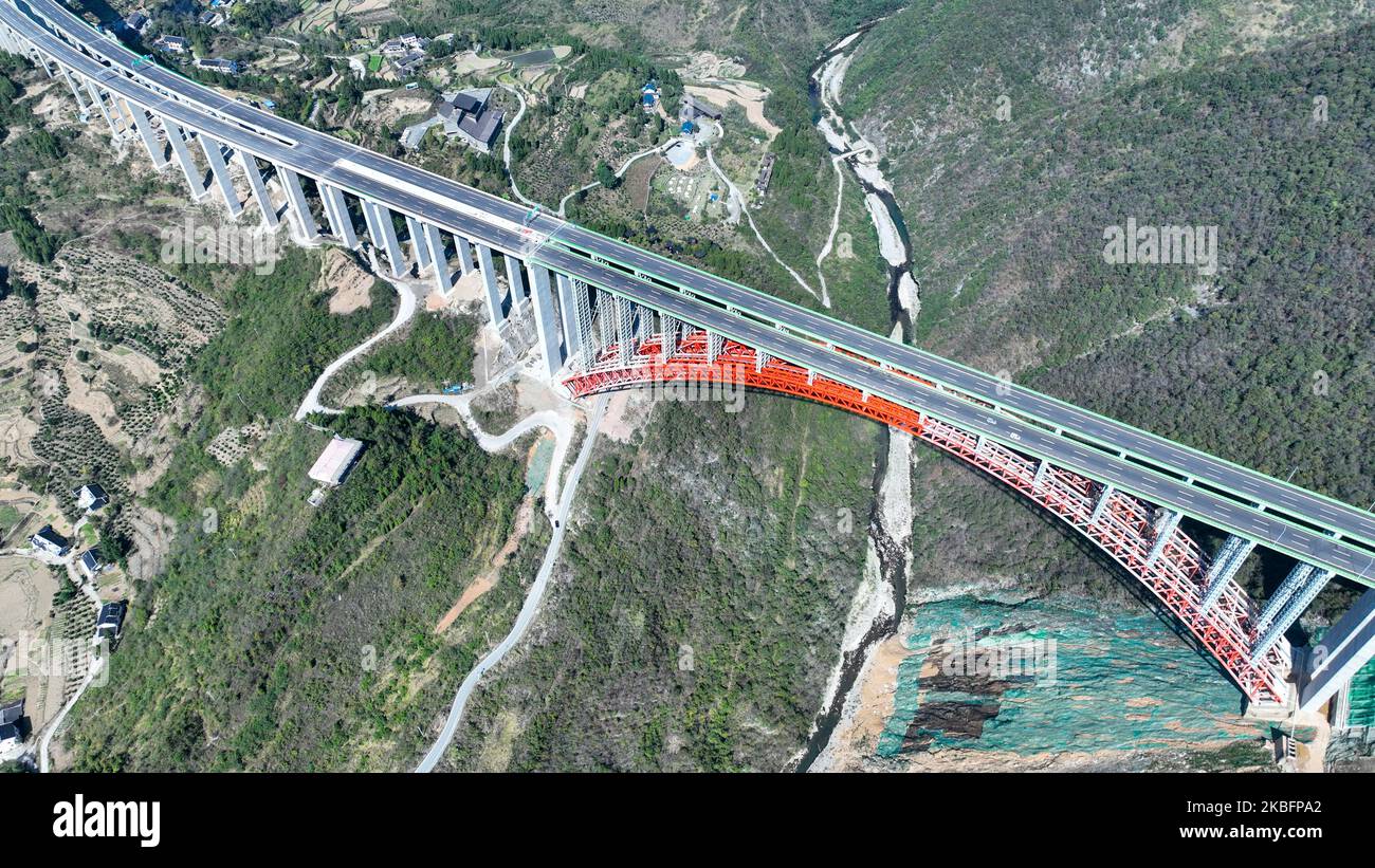Aerial photos show the construction of the Dafaqu Grand Bridge has been ...