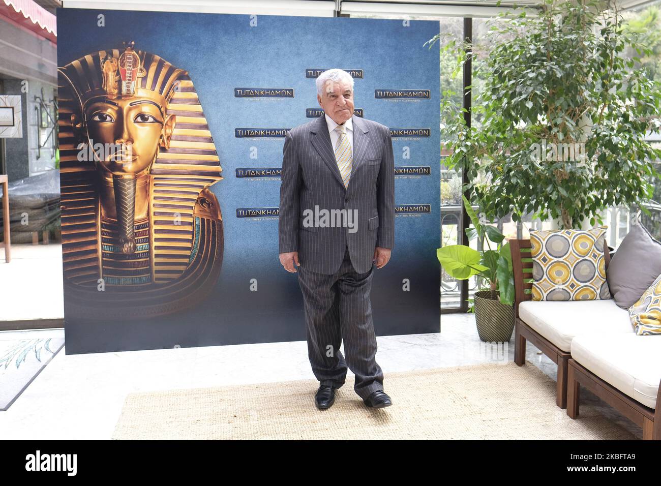 Archaeologist zahi hawass hi-res stock photography and images - Alamy