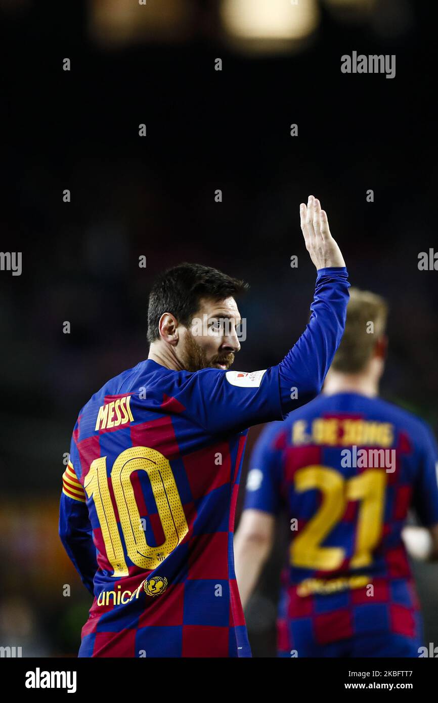 Messi Finger Point Celebration