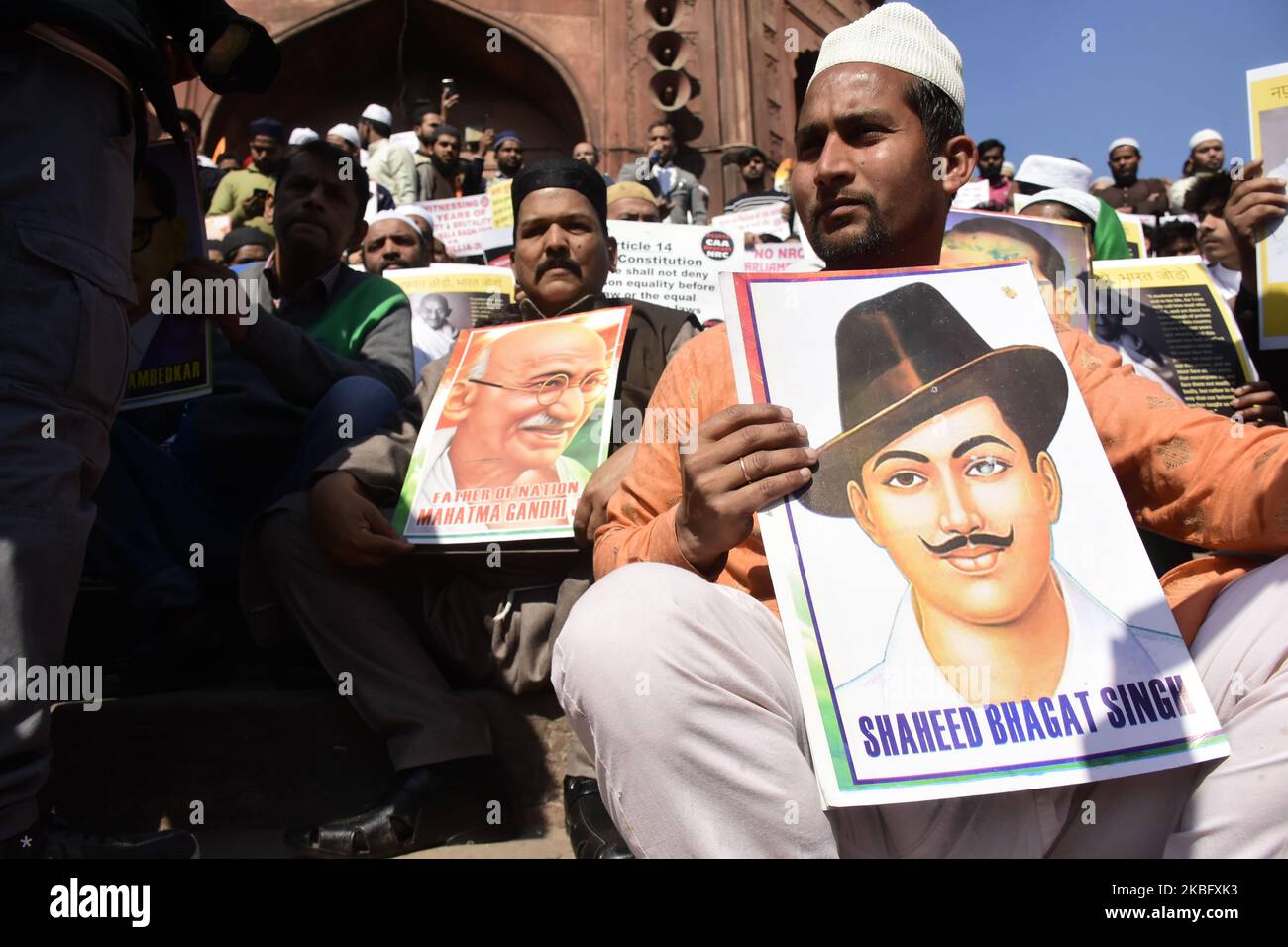 Parsi communities hi-res stock photography and images - Alamy