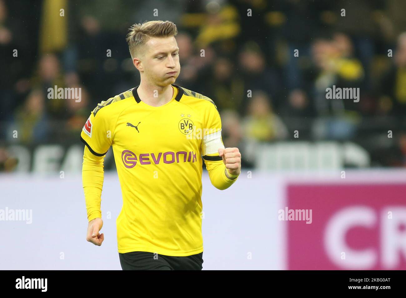 Marco Reus (Borussia Dortmund) controls the ball during the 2019/20 ...