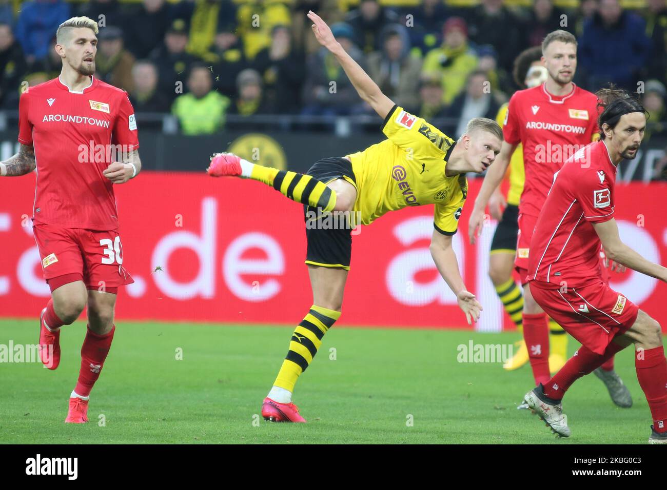Erling Haland (Borussia Dortmund) controls the ball during the 2019/20 ...