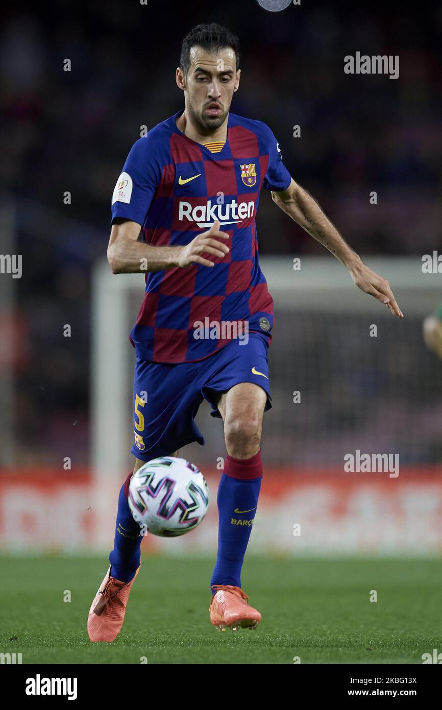 Sergio Busquets of Barcelona controls the ball during the Copa del Rey ...
