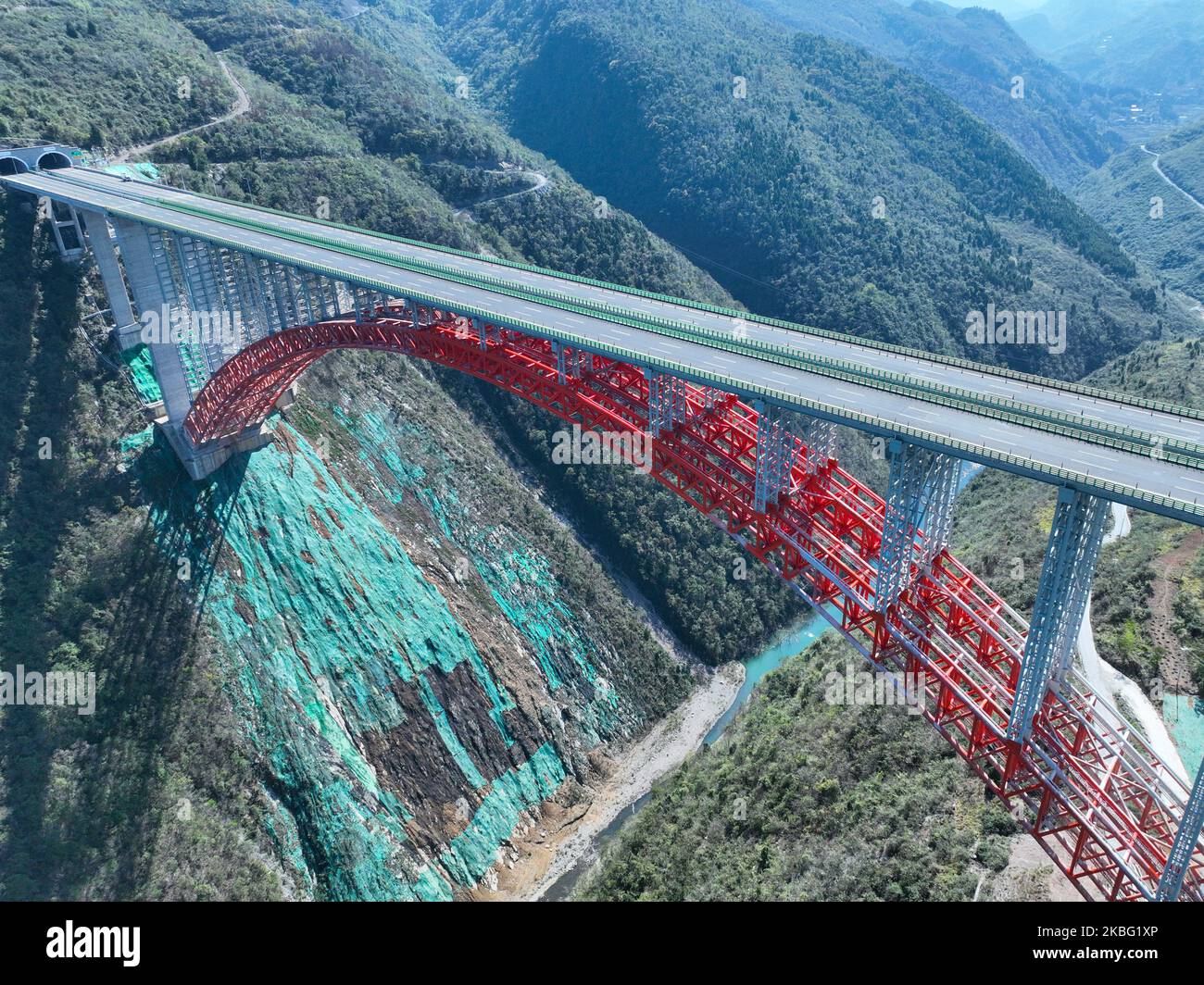 Aerial photos show the construction of the Dafaqu Grand Bridge has been ...