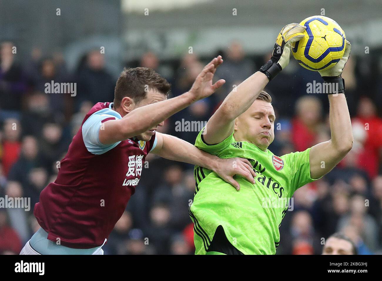 Burnleys chris wood challenges arsenal goalkeeper bernd leno hi-res ...