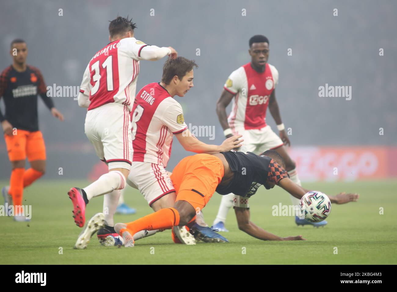 Carel Eiting (Ajax) controls the ball during the 2019/20 Eredivisie ...