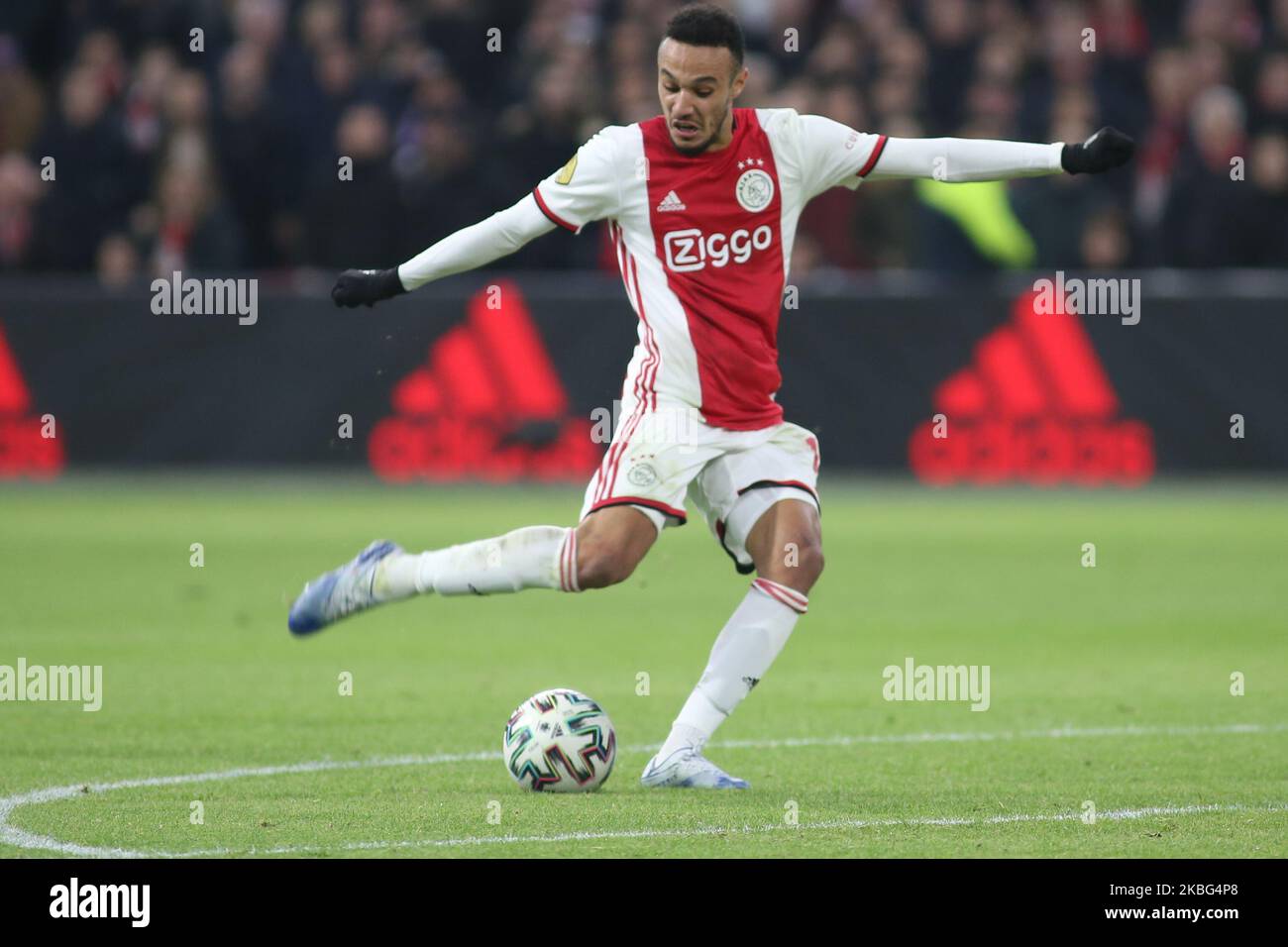 Noussair Mazraoui (Ajax) controls the ball during the 2019/20 ...