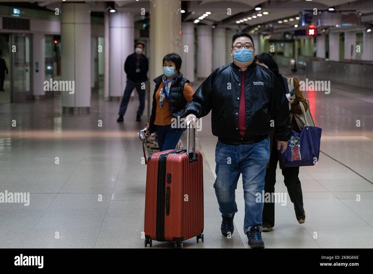 Lo wu port hi-res stock photography and images - Alamy