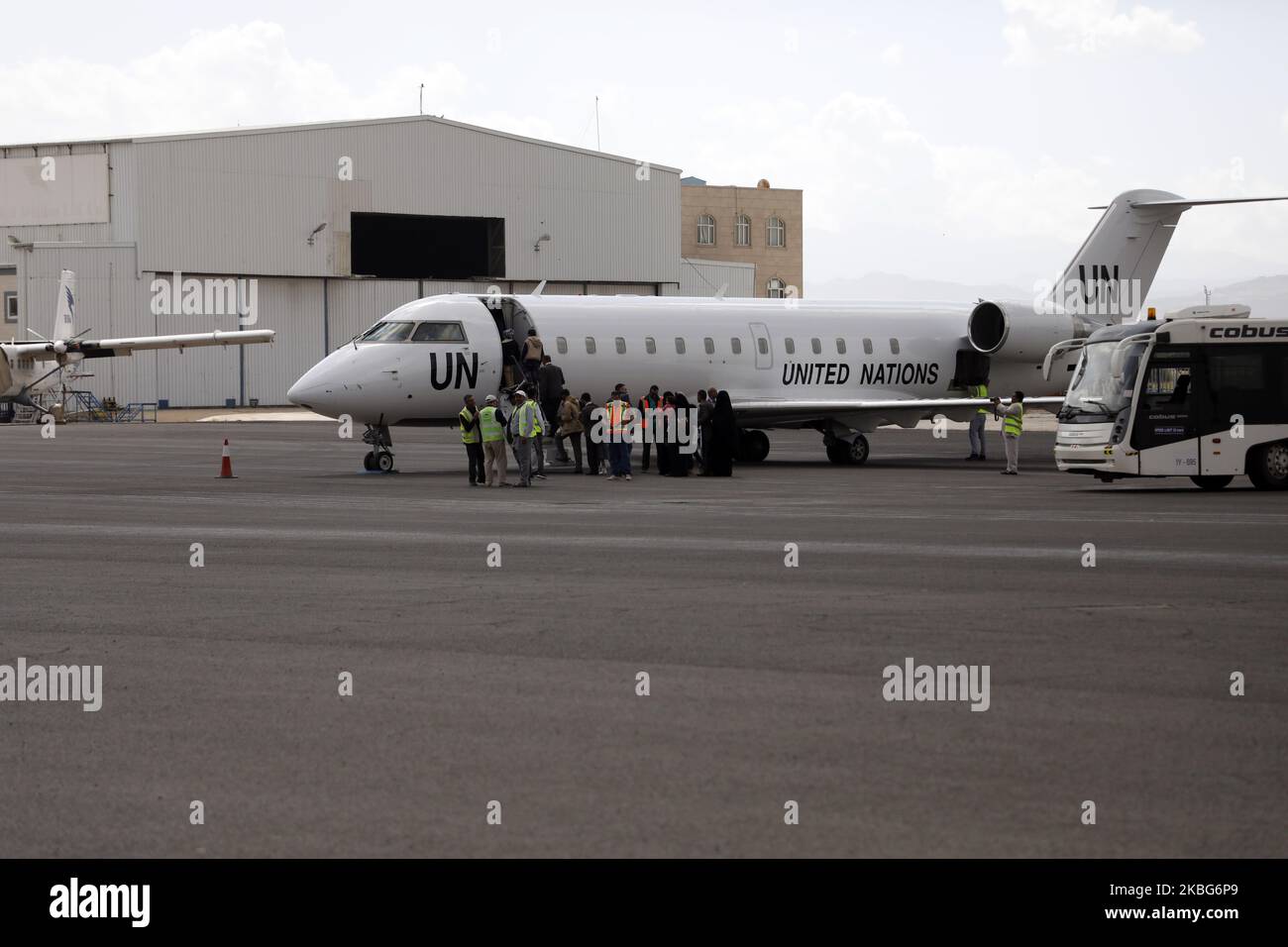 Yemeni patient ride a UN-plane to travel for treatment outside Yemen ...