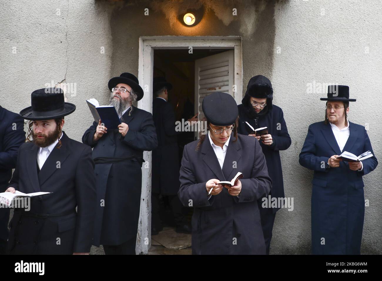 Hasidic jews pray and celebrate during the 206 anniversary of tzadik ...