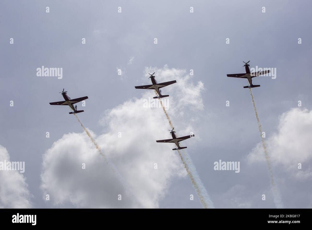 Attraction of Jupiter Aerobatic Team with Wong Bee KT-1B aircraft ...