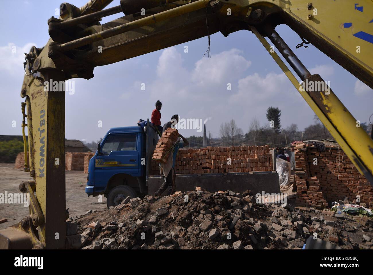 Indian labourer hi-res stock photography and images - Alamy