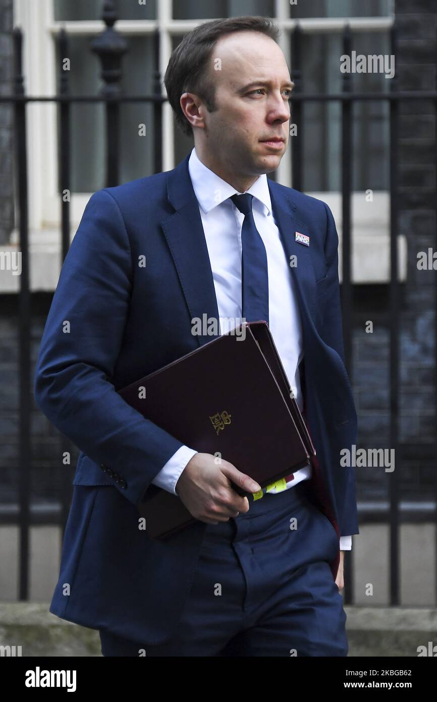Britains health secretary matt hancock leaves hi-res stock photography ...