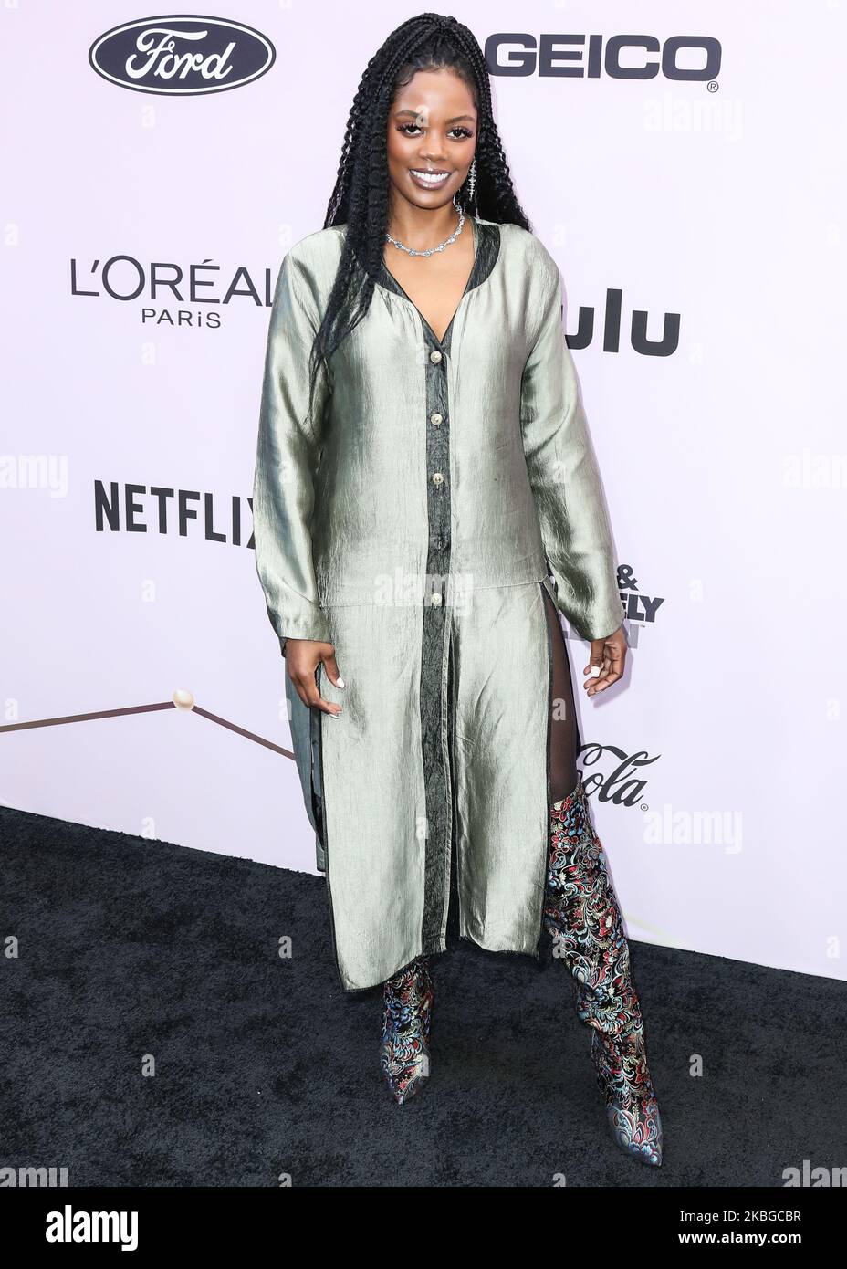 BEVERLY HILLS, LOS ANGELES, CALIFORNIA, USA - FEBRUARY 06: Novi Brown ...