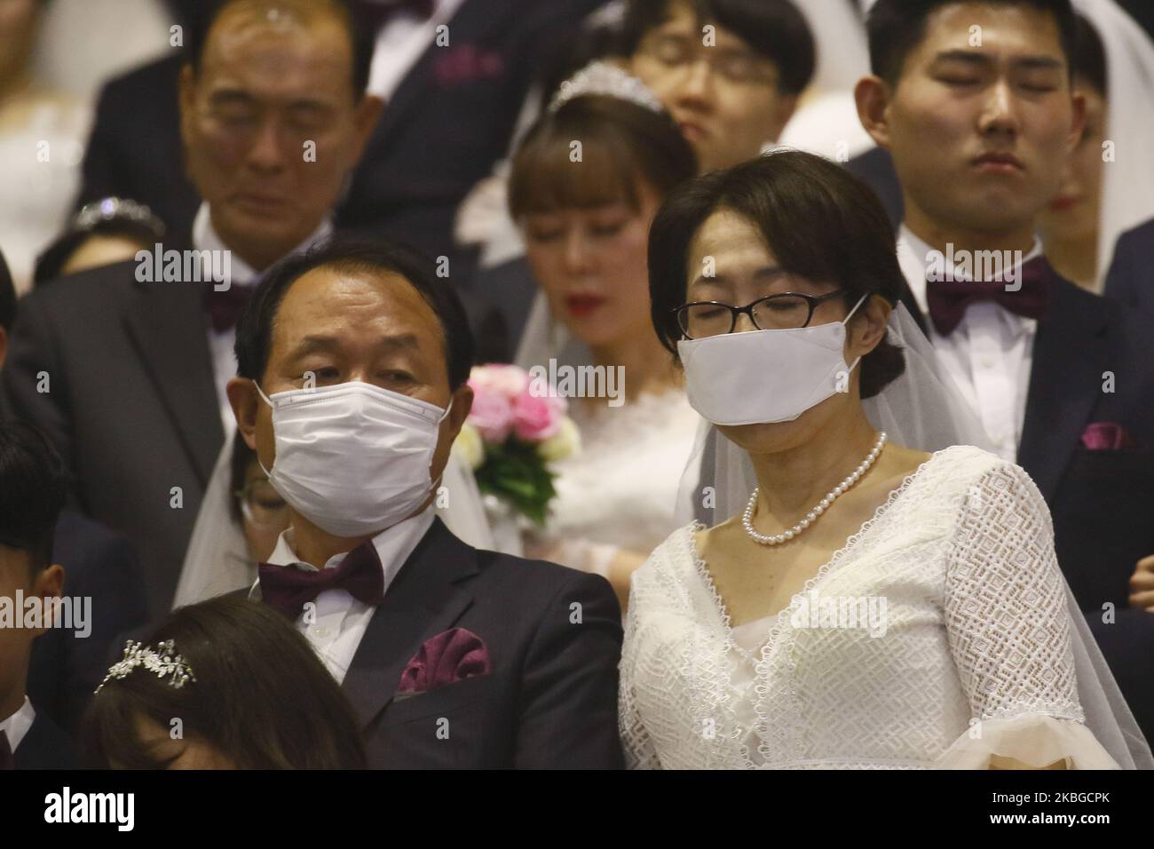 Thousands of couples take part in a mass wedding of the Family ...