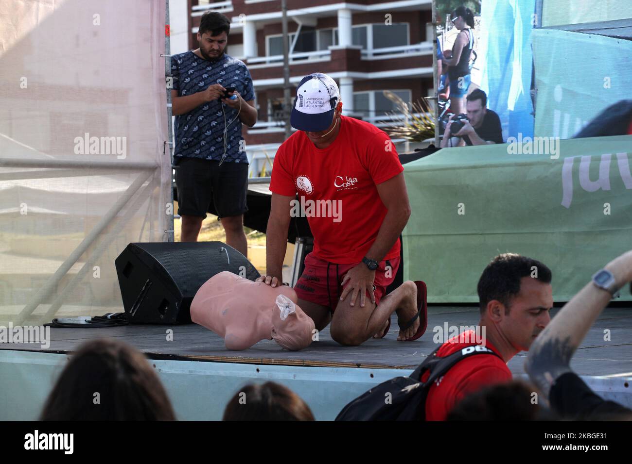 People during a CPR and first aid training in San Bernardo, La Costa ...