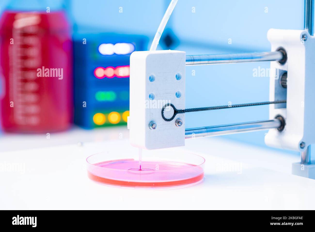 Research 3D bioprinter for 3D print cells onto an petri dish ...