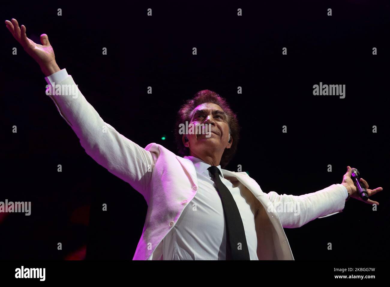 El puma singer hi-res stock photography and images - Alamy