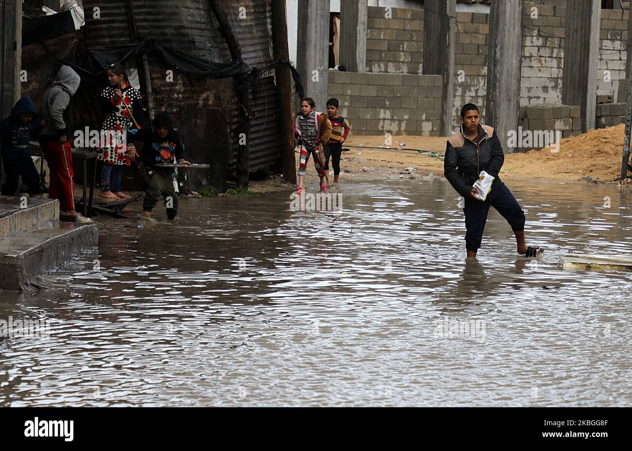 Al amal hope in arabic hi-res stock photography and images - Alamy