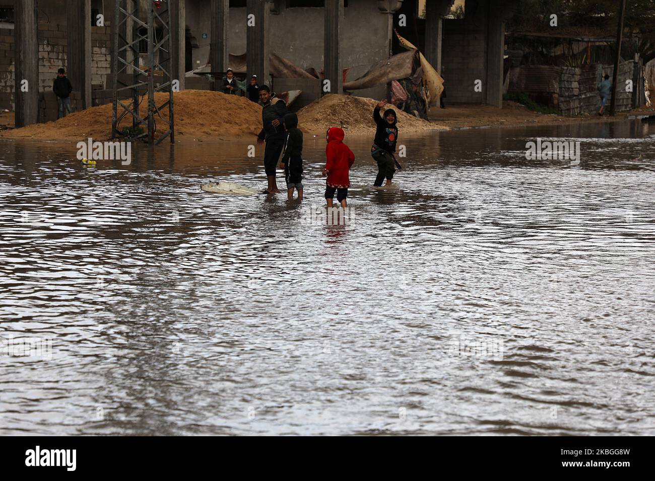 Al amal hope in arabic hi-res stock photography and images - Alamy