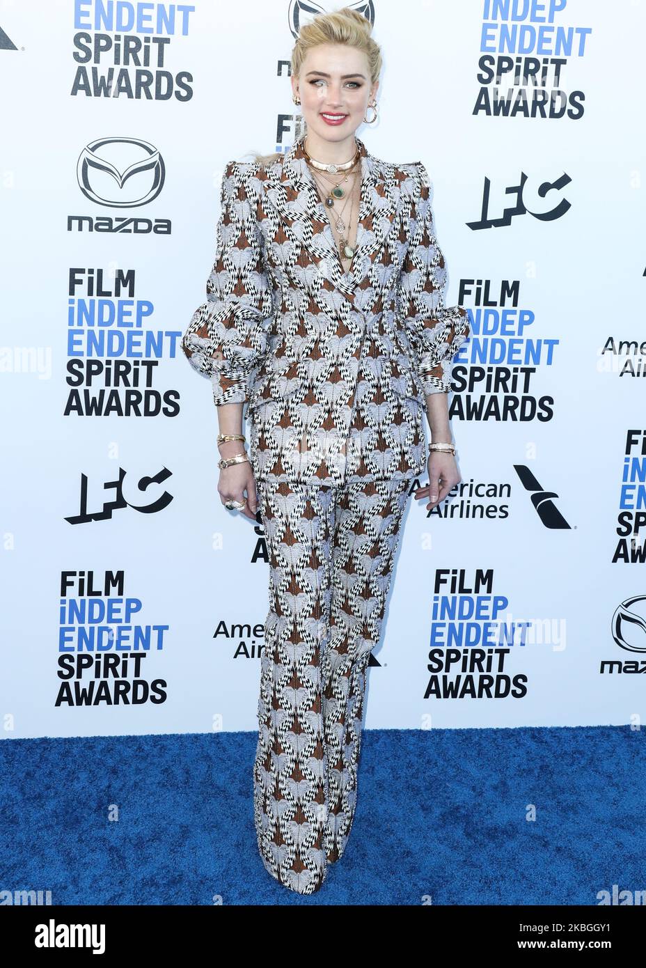 SANTA MONICA, LOS ANGELES, CALIFORNIA, USA - FEBRUARY 08: Actress Amber ...