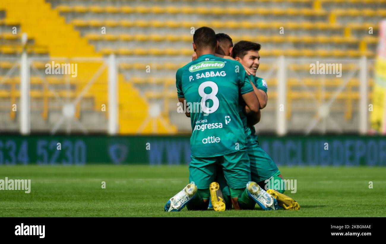 Carlos mario rodriguez of equidad hi-res stock photography and images ...
